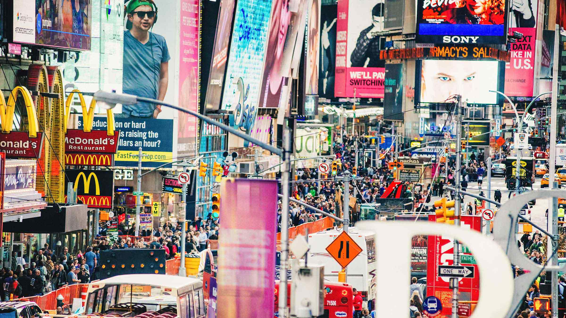 Real IELTS Writing 2 - Topic Advertisment (Effects on consumers ...