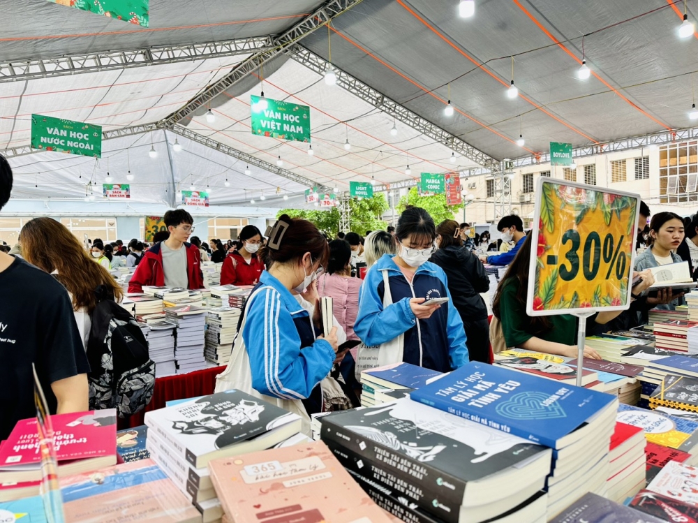 hội chợ sách Tiếng Anh là gì